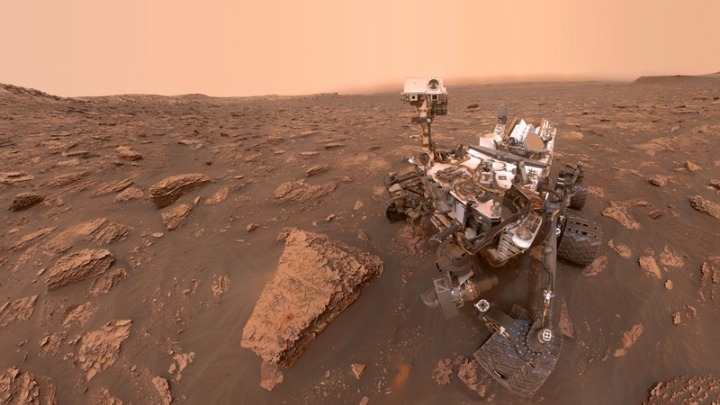Το ρόβερ Curiosity ανίχνευσε στον Άρη μυστηριώδεις αυξομειώσεις και στο ...