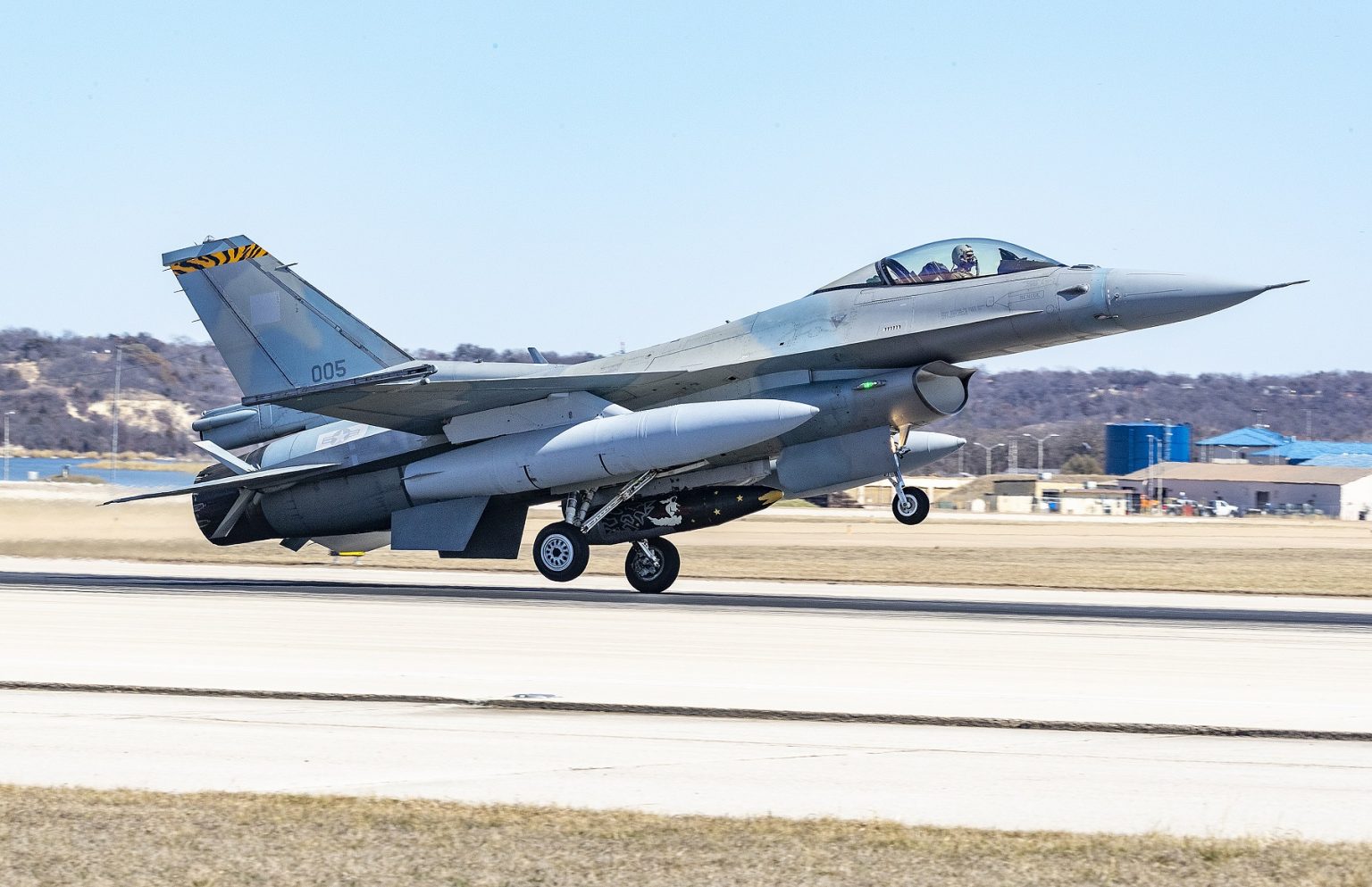 ΑΠΟΚΛΕΙΣΤΙΚΟ: Η ΠΑ θα εκσυγχρονίσει τα F-16C/D Block 50 σε επίπεδο F ...
