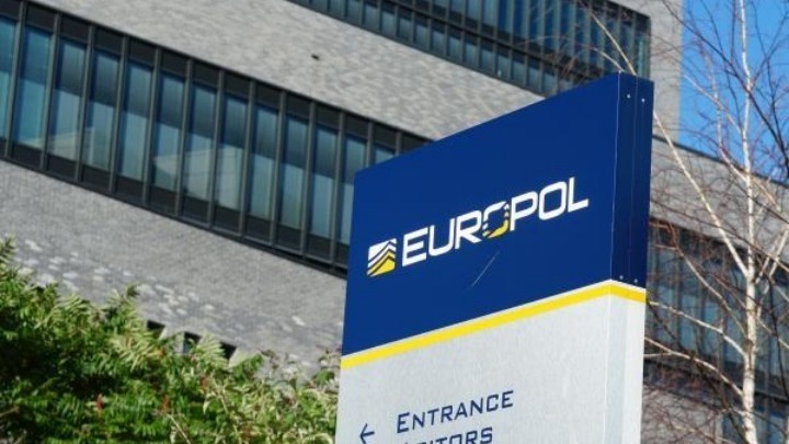 Europol: προειδοποιεί για αύξηση της απειλής ακροδεξιάς βίας σε όλον ...