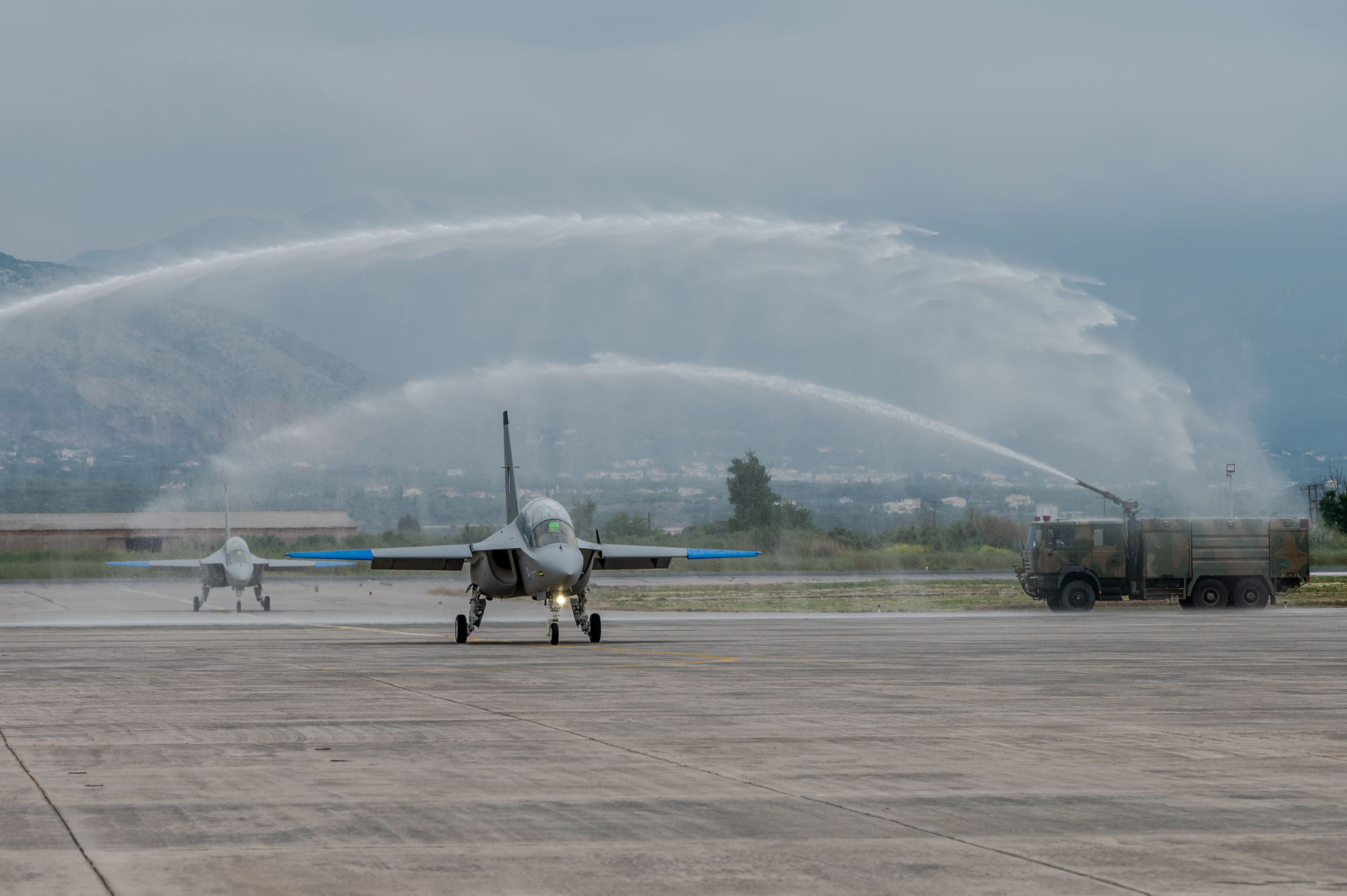Η άφιξη των πρώτων M-346 ορόσημο της 120 ΠΕΑ - Πτήση