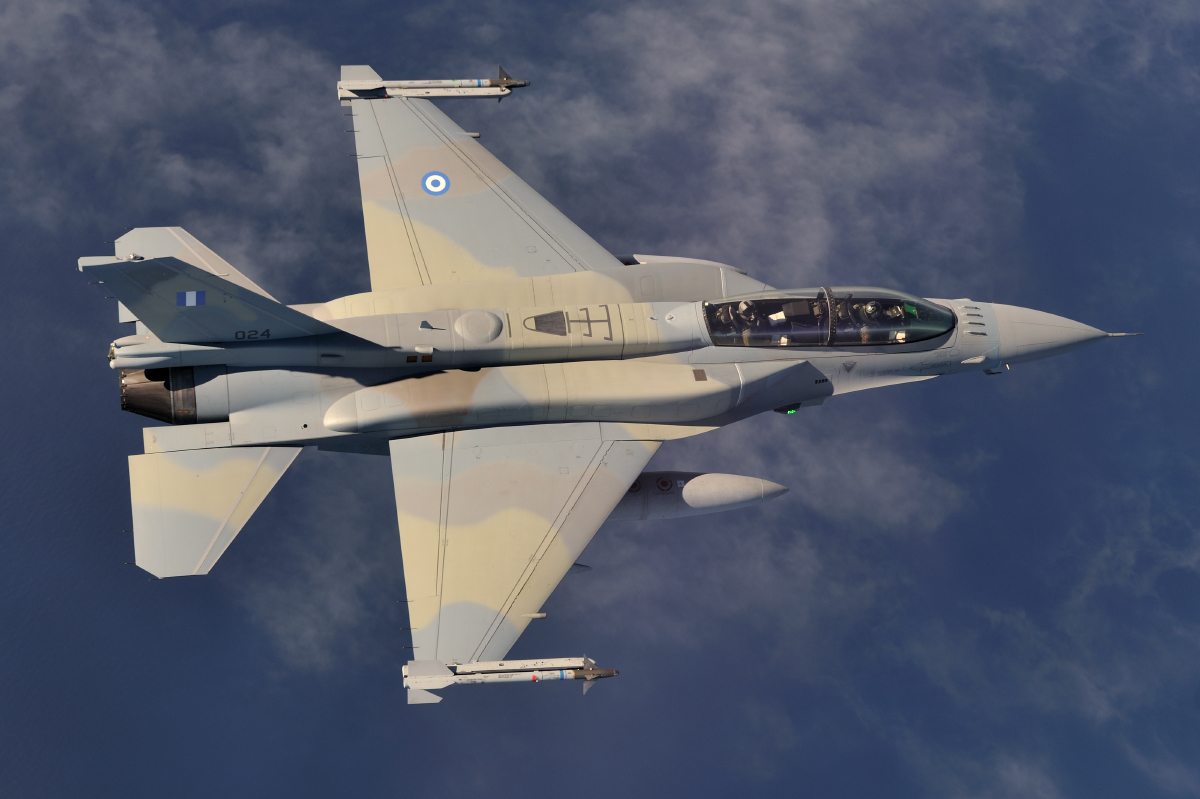 Σώος ο πιλότος του F-16 μετά την πτώση στην Ψαθούρα - Πτήση