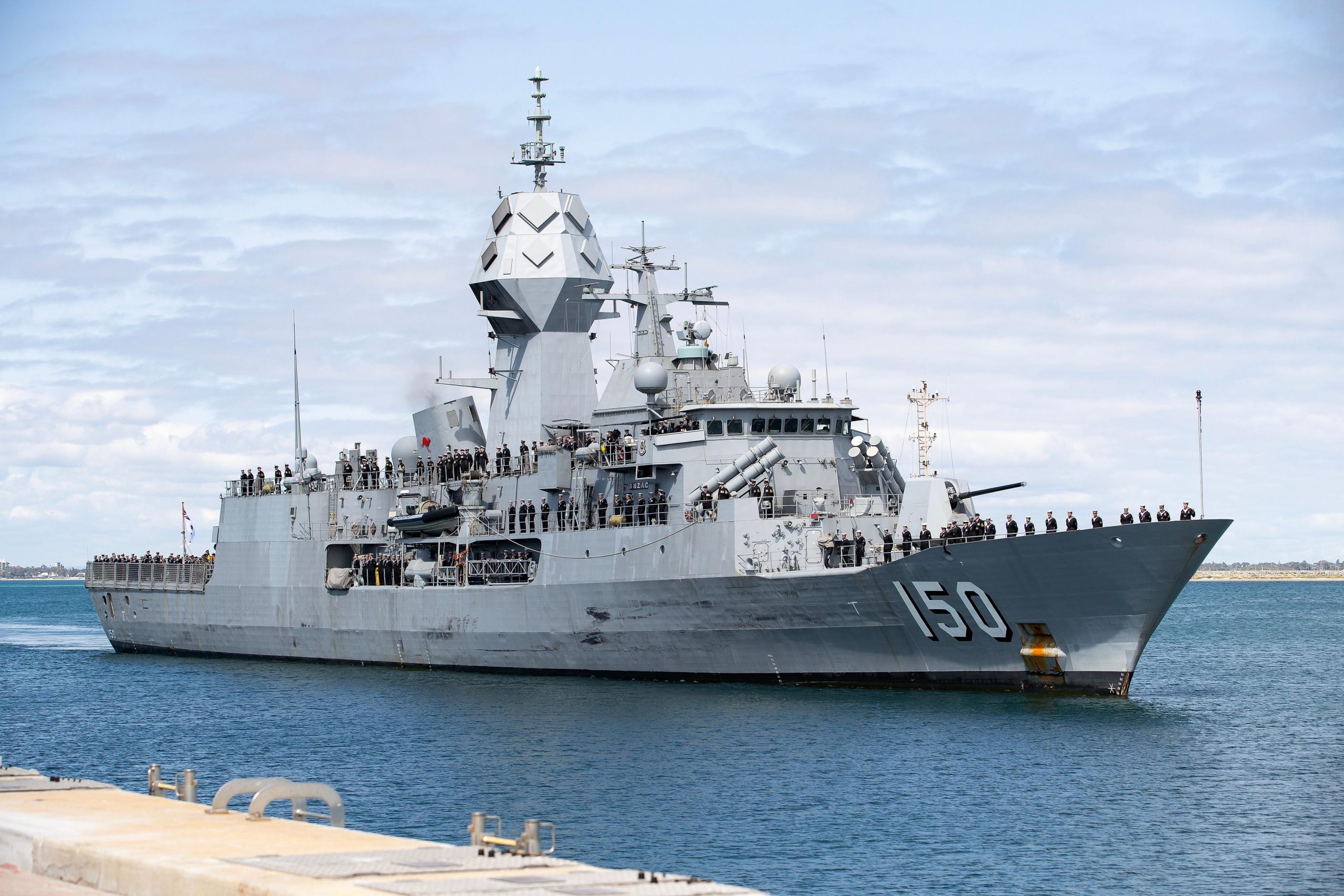 Αυστραλιανό ΜΜΕ: Η φρεγάτα HMAS Anzac θα γίνει ανταλλακτικά! - Πτήση