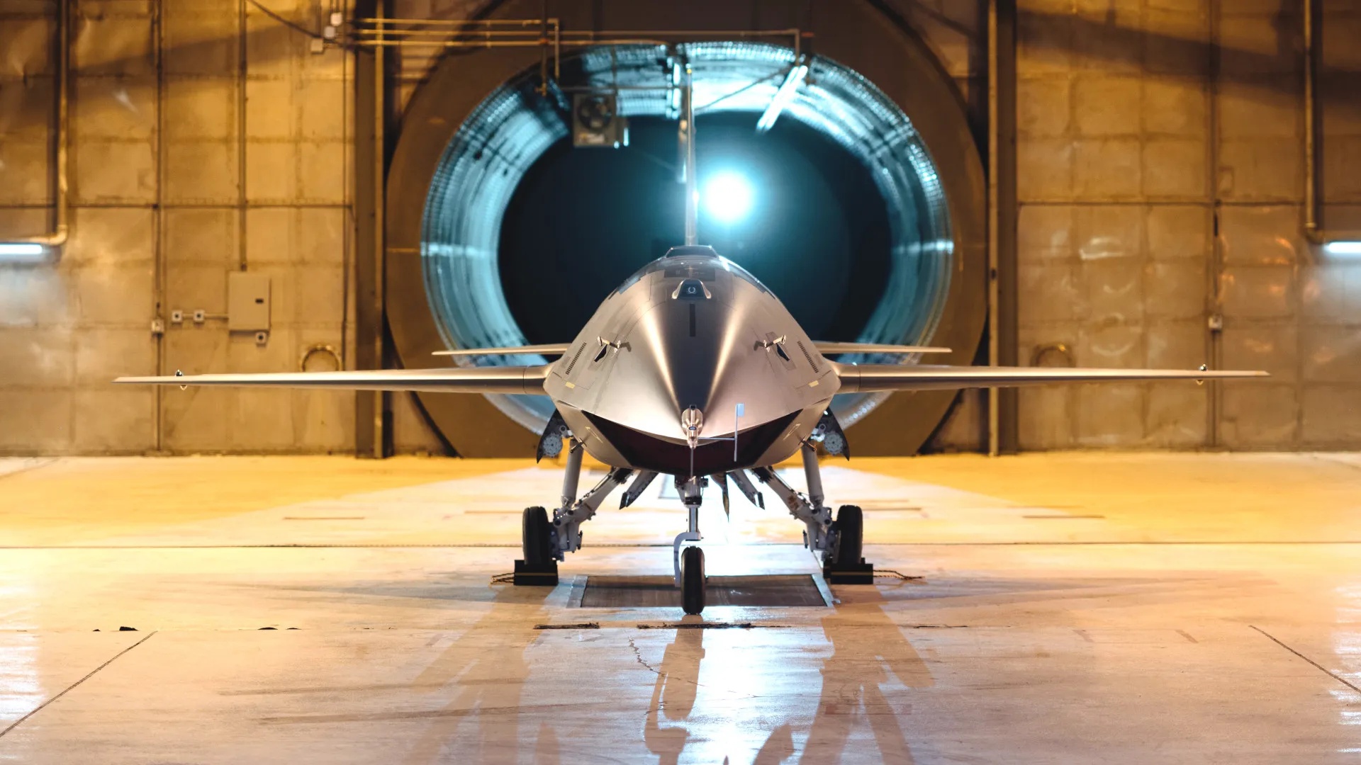 Πρώτη ματιά στο Anduril YFQ-44A Fury, καθώς αρχίζουν οι δοκιμές - Πτήση