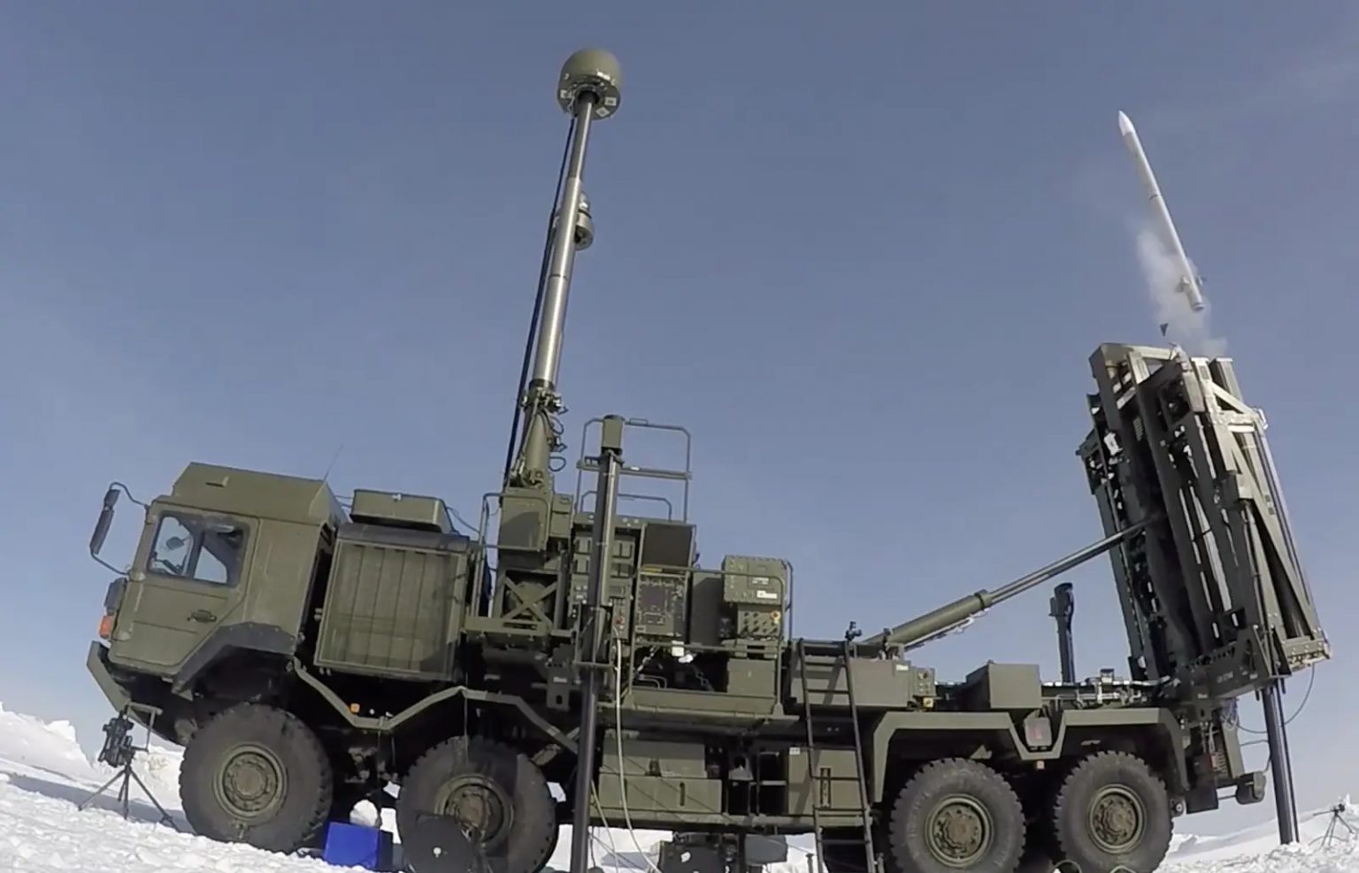 H Βρετανία διπλασιάζει τους αντιαεροπορικούς εκτοξευτές Land Ceptor με ...