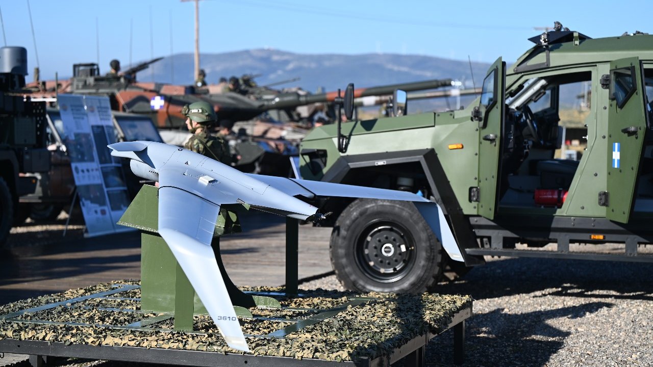 Ν. Δένδιας για συστήματα drone και anti-drone: Οι Ένοπλες Δυνάμεις ...