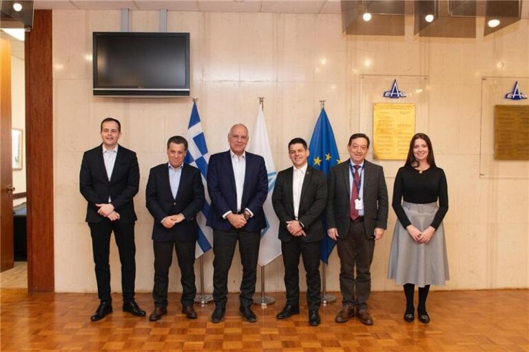 Συνεργασία EAB και Embraer για την υποστήριξη του μεταγωγικού C-390 ...